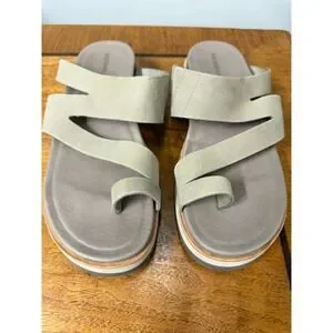 Merrell | Shoes | Merrell Womens 8 Moon Tan Leather Toe Loop Slide ...